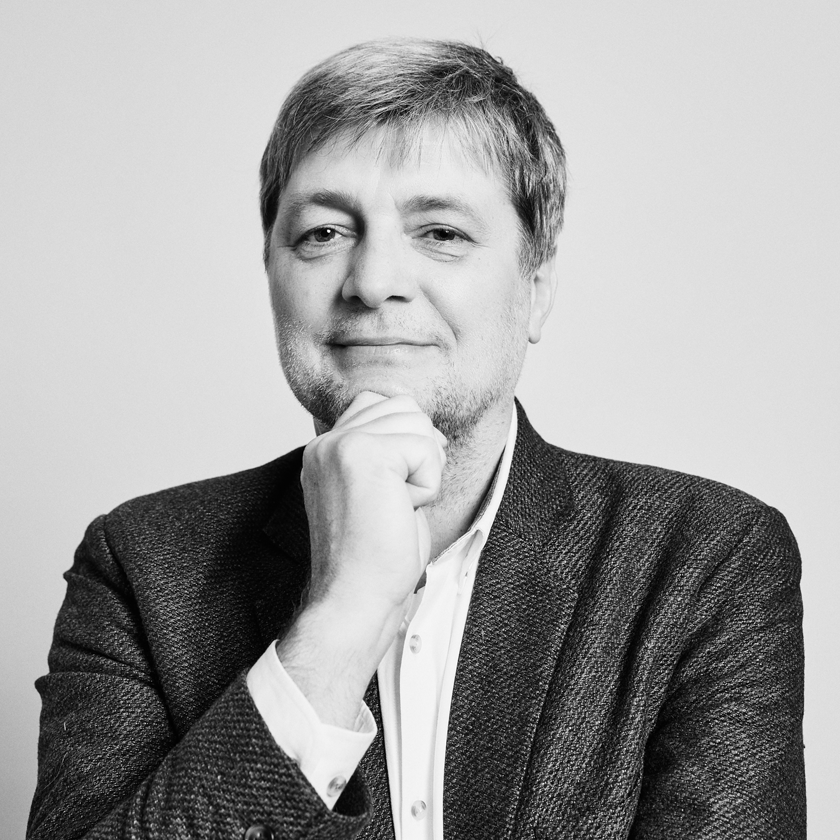 Krzysztof Krempeć - mcr S.A.